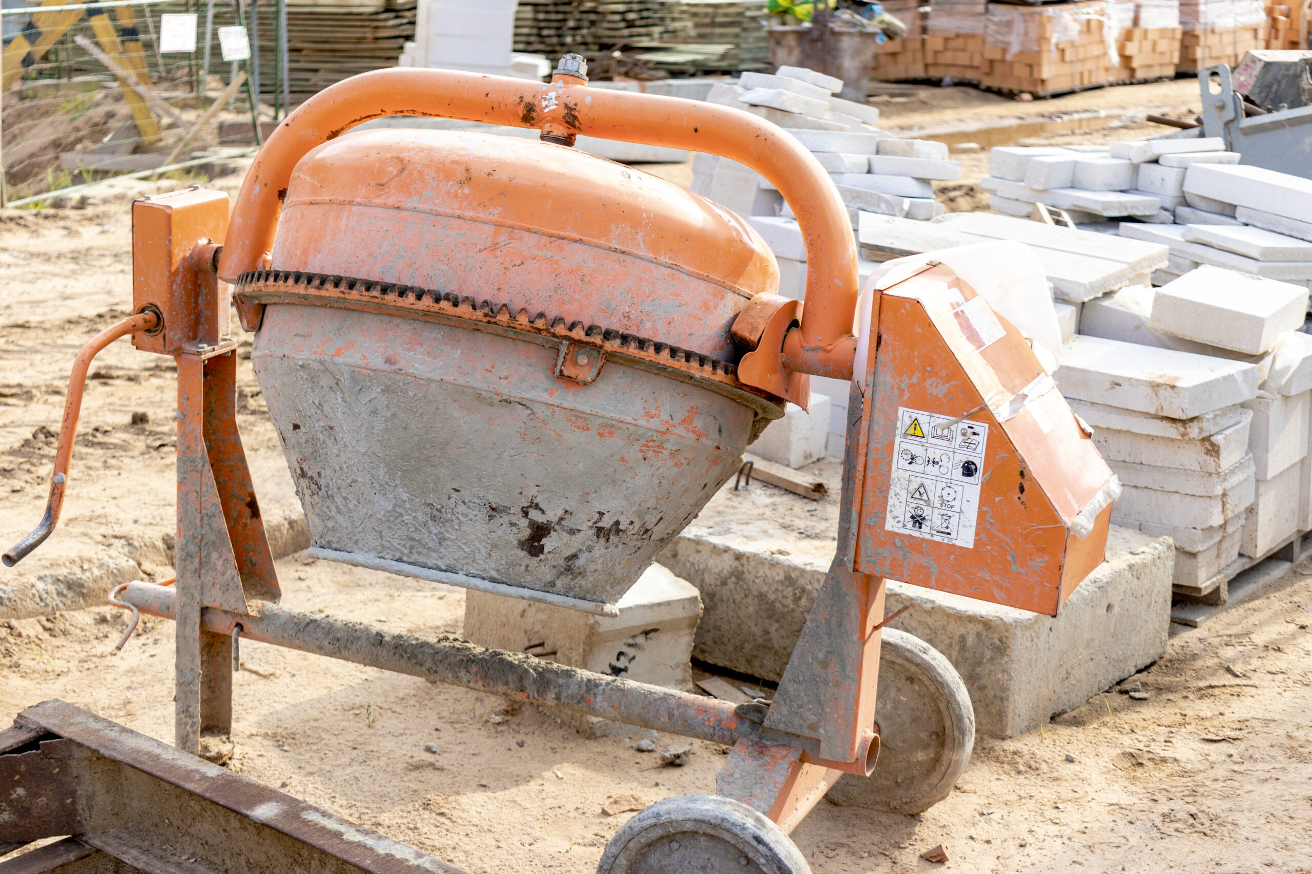 Alugar betoneira para obras: tudo que você precisa saber - Consluga ...
